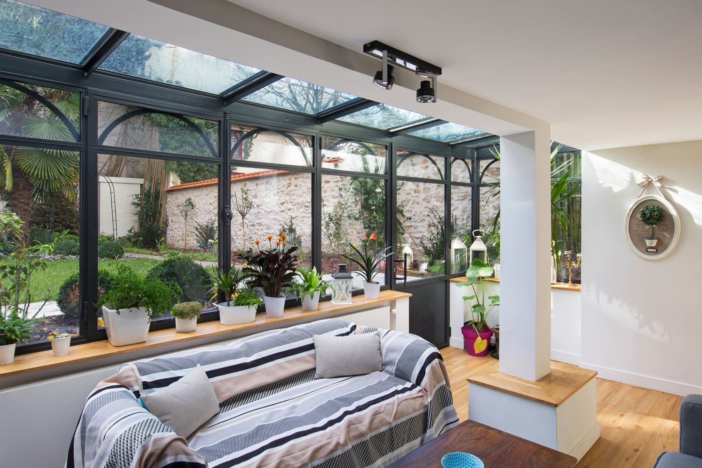 Bow Window: let the sun shine in… | Idées Déco, Meubles et Intérieurs ...